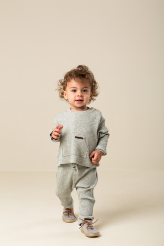 Одежда и аксессуары для детей с 1 года до 7 лет - Кофты, свитшоты и бомберы