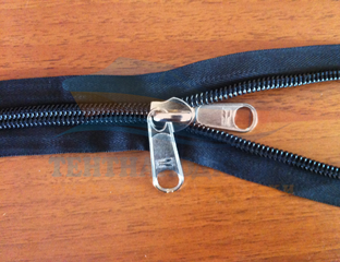 Молния №10 РАЗЪЕМНАЯ 2,5 метра черная с двойным бегунком