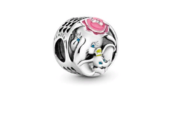 Pandora Дисней