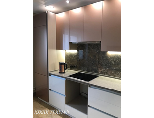 Купить глянцевую кухню в Москве. Цена от 25000 р/м.-Кухни ТРИУМФ