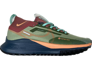 Купить кроссовки в Екатеринбурге NIKE REACT по выгодной цене с ...