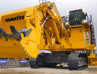 Стекла для карьерных экскаваторов Komatsu PC4000