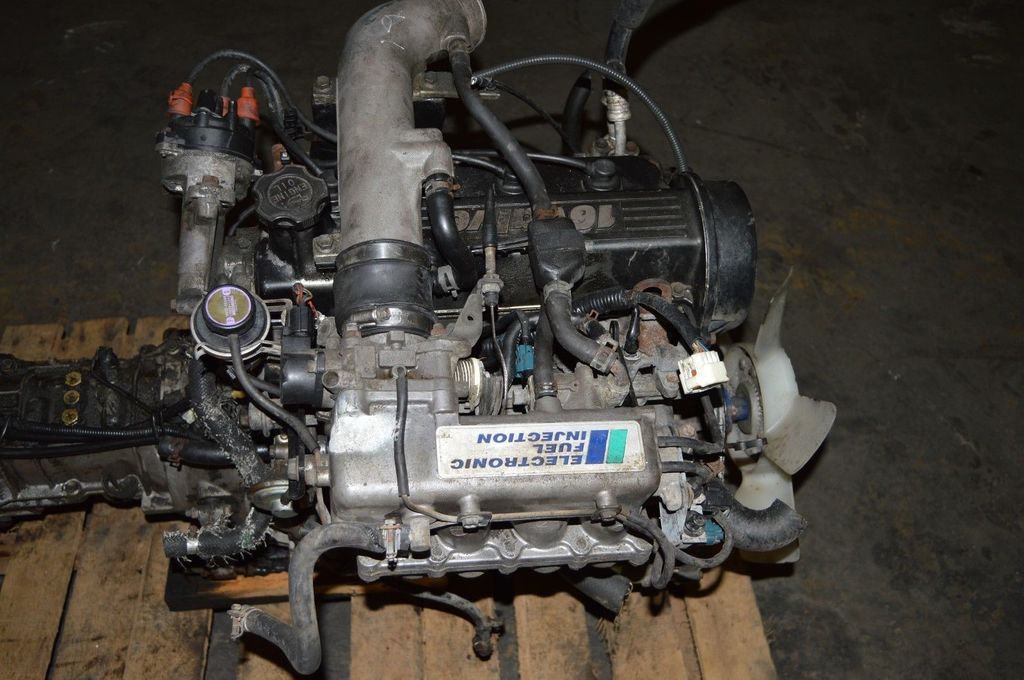 Контрактный (б/у) двигатель SUZUKI G16A (16 Valve) (СУЗУКИ Эскудо, Витара)