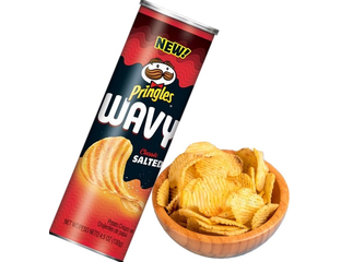 Чипсы Pringles Wavy salted Принглс рифлёные с солью 130 гр Бухта ...