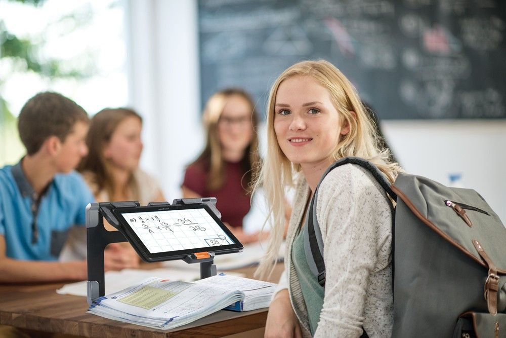 Видеоувеличитель электронный портативный Prodigi Connect 12