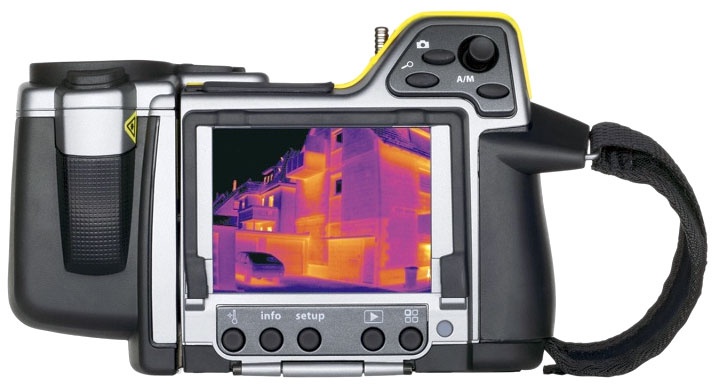 Аренда тепловизора Flir T335 с матрицей 320*240 на сутки (1 день)