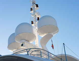 Морской спутниковый интернет Intellian, Sailor, KNS купить в Хабаровске ...