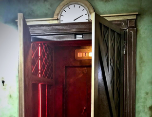 Props from "Haunted house" - Elevator