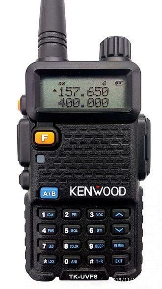 Портативная радиостанция - Kenwood TK-UVF8