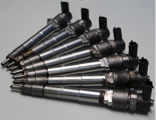 0414701070 форсунка топливная Bosch, Scania Ф525