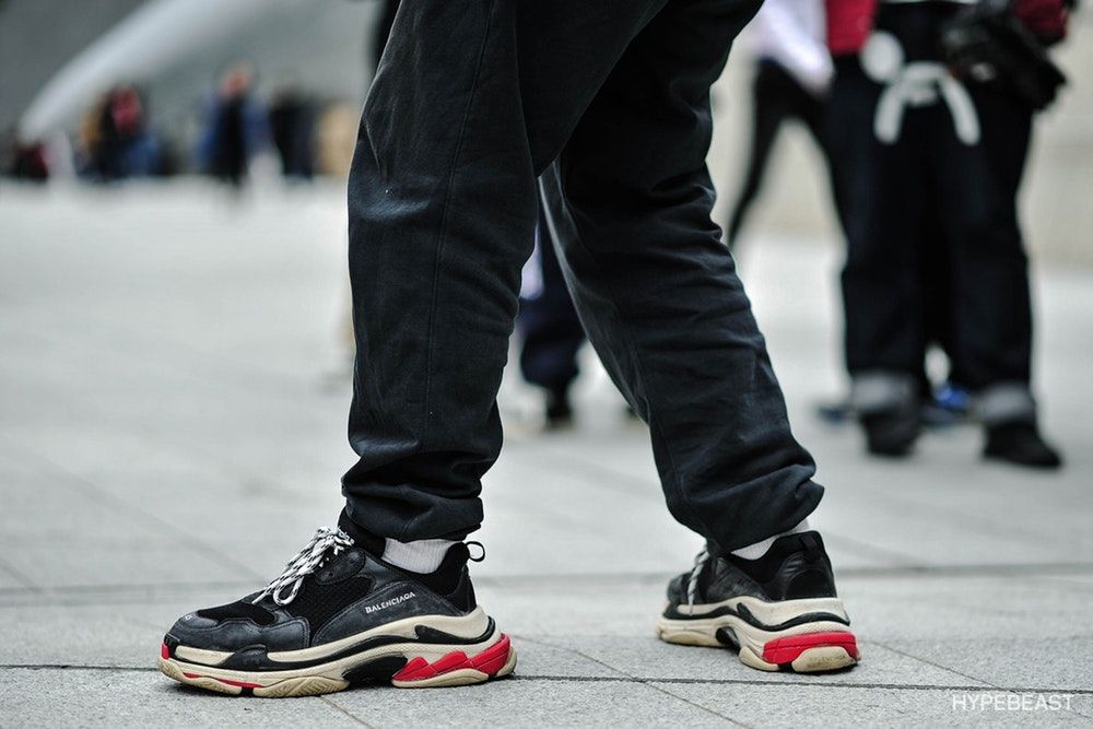 Balenciaga Triple S - купить кроссовки Баленсиага в Москве | https ...