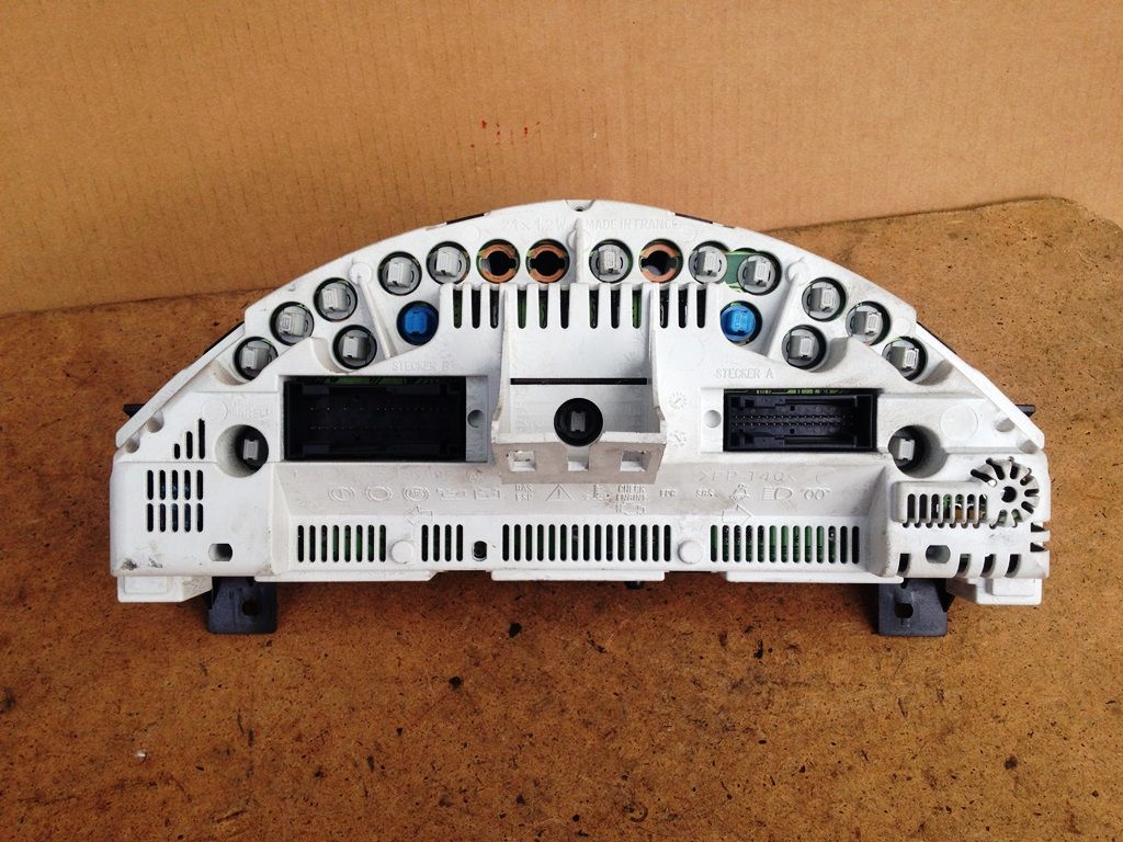 Mercedes W168 A-Class Щиток приборов A1685404011 A1685404811 ...